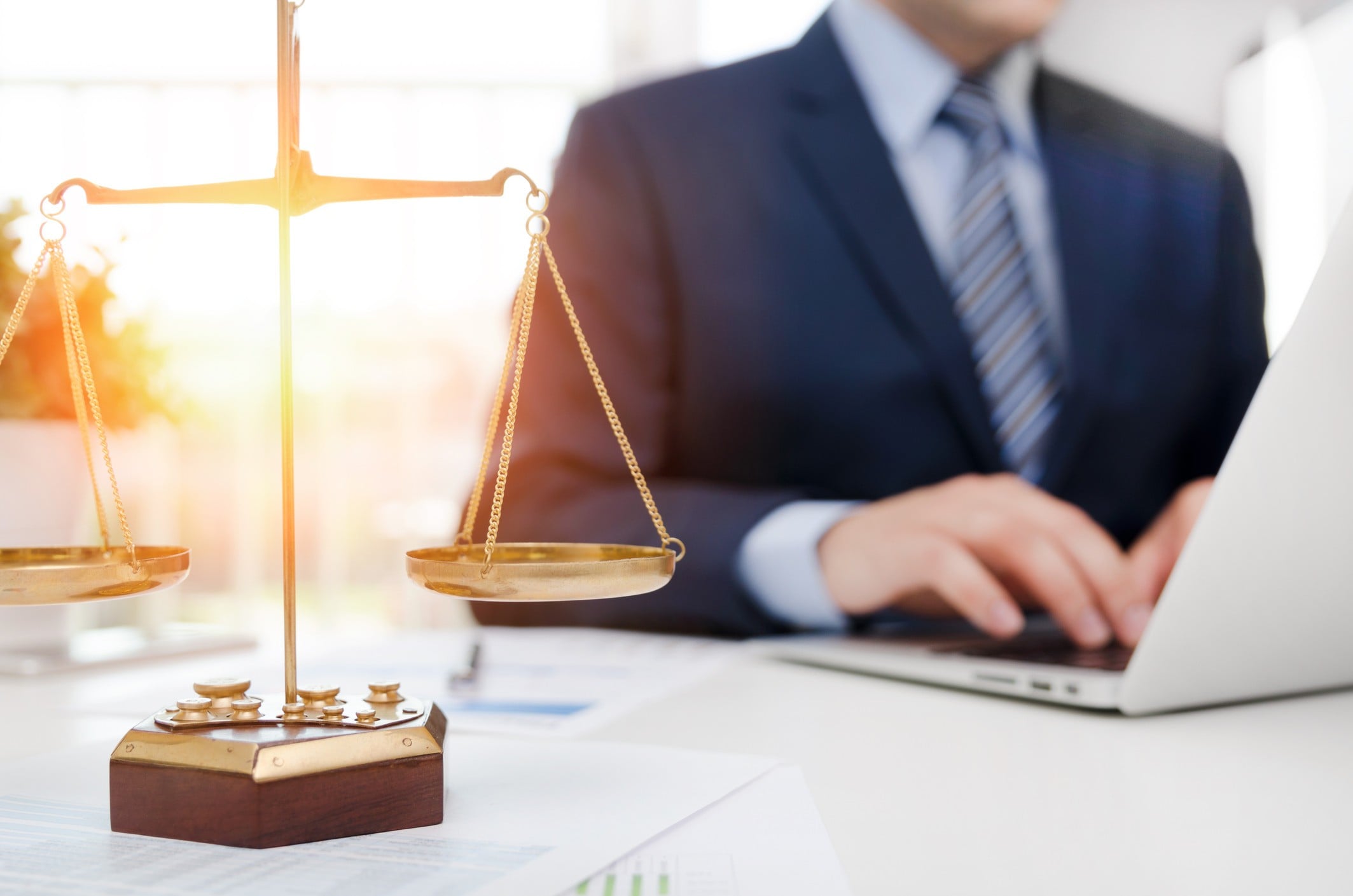Legal tech compliance: ¿Qué es y cómo implementarlo?